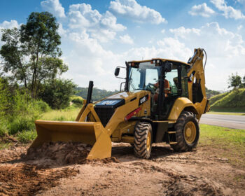 Retroexcavadora 416 Caterpillar - MADISA